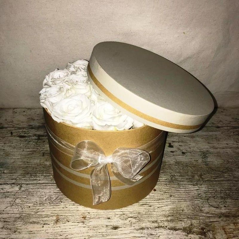 White Box White Roses Eternal Roses de Sant Jordi,Eternal Roses Box ...